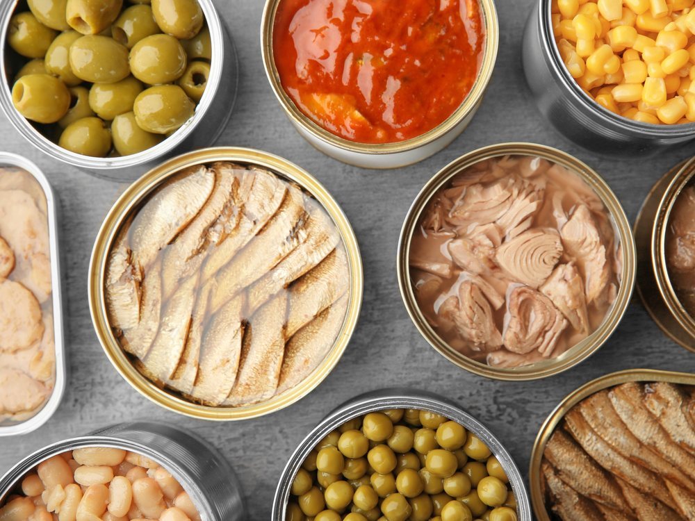 Cuidado con las latas de comida: las sustancias que pueden desarrollar ...