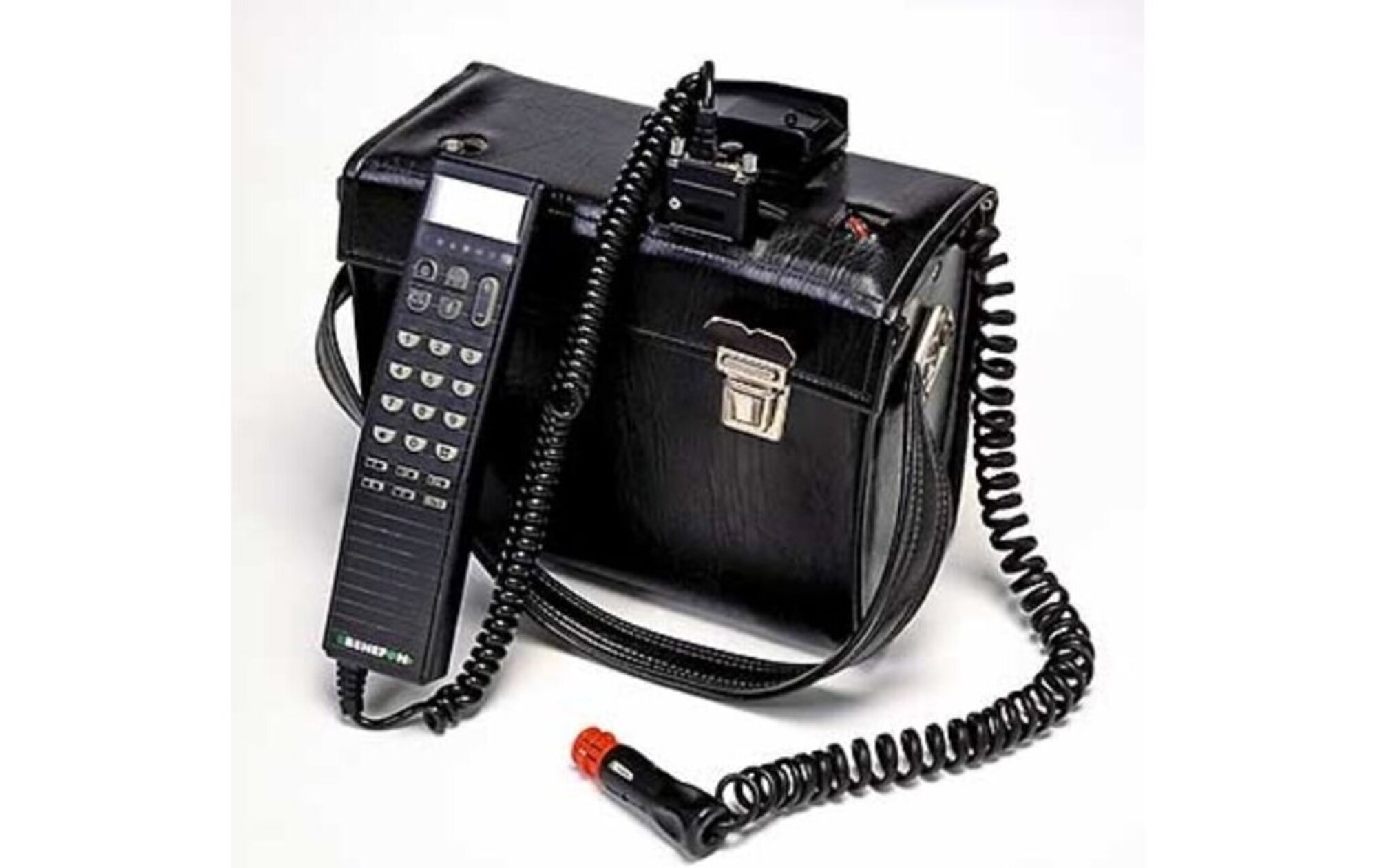 10 teléfonos móviles antiguos que puedes vender por miles de euros en ...